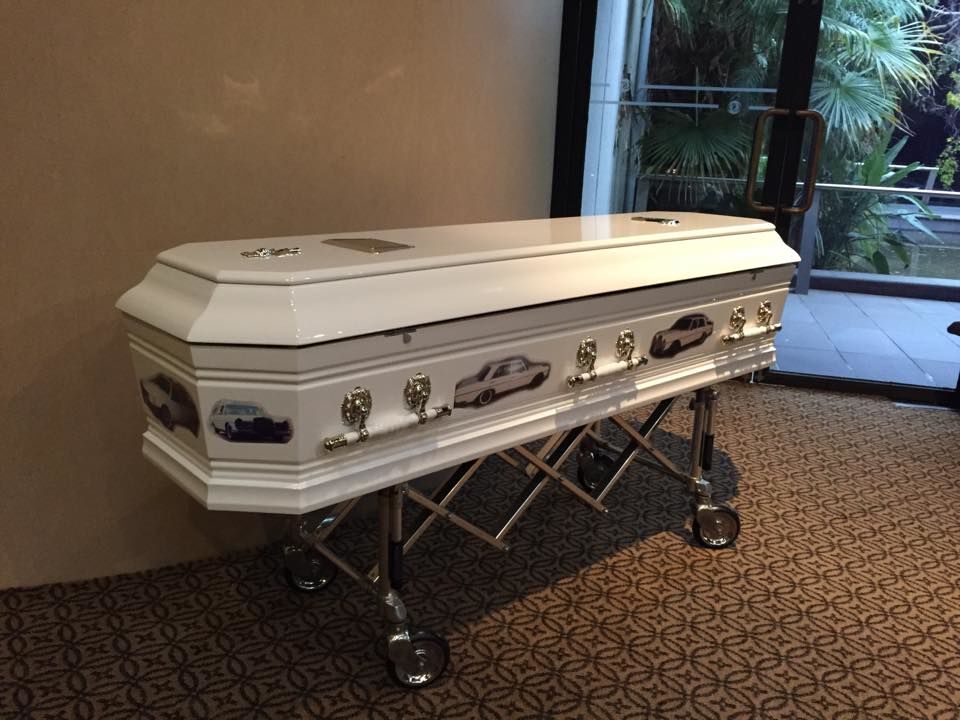 Funeral Services | Coffins | Caskets | Classic Funeral Services | Melbourne